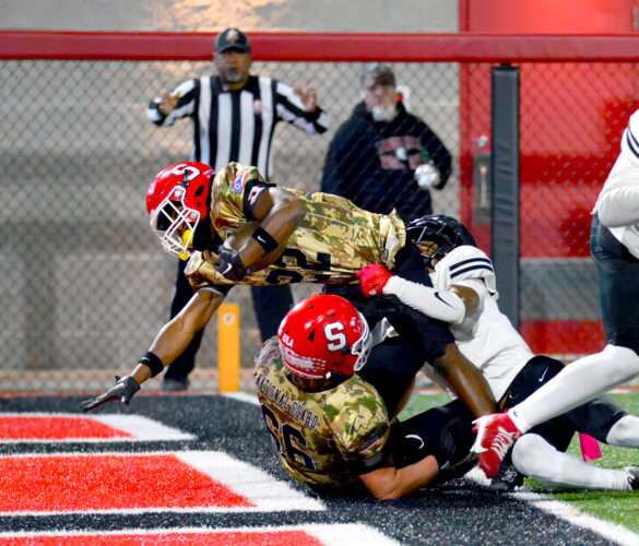 Big Red takes care of business to wrap up first 10-0 regular season ...